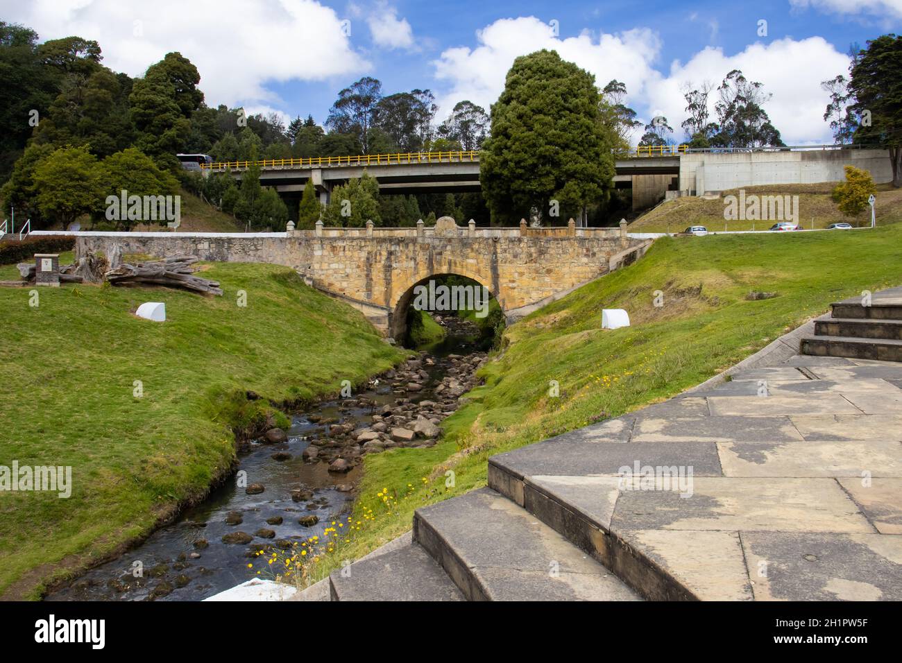 Colombia bridge historic hi-res stock photography and images - Alamy