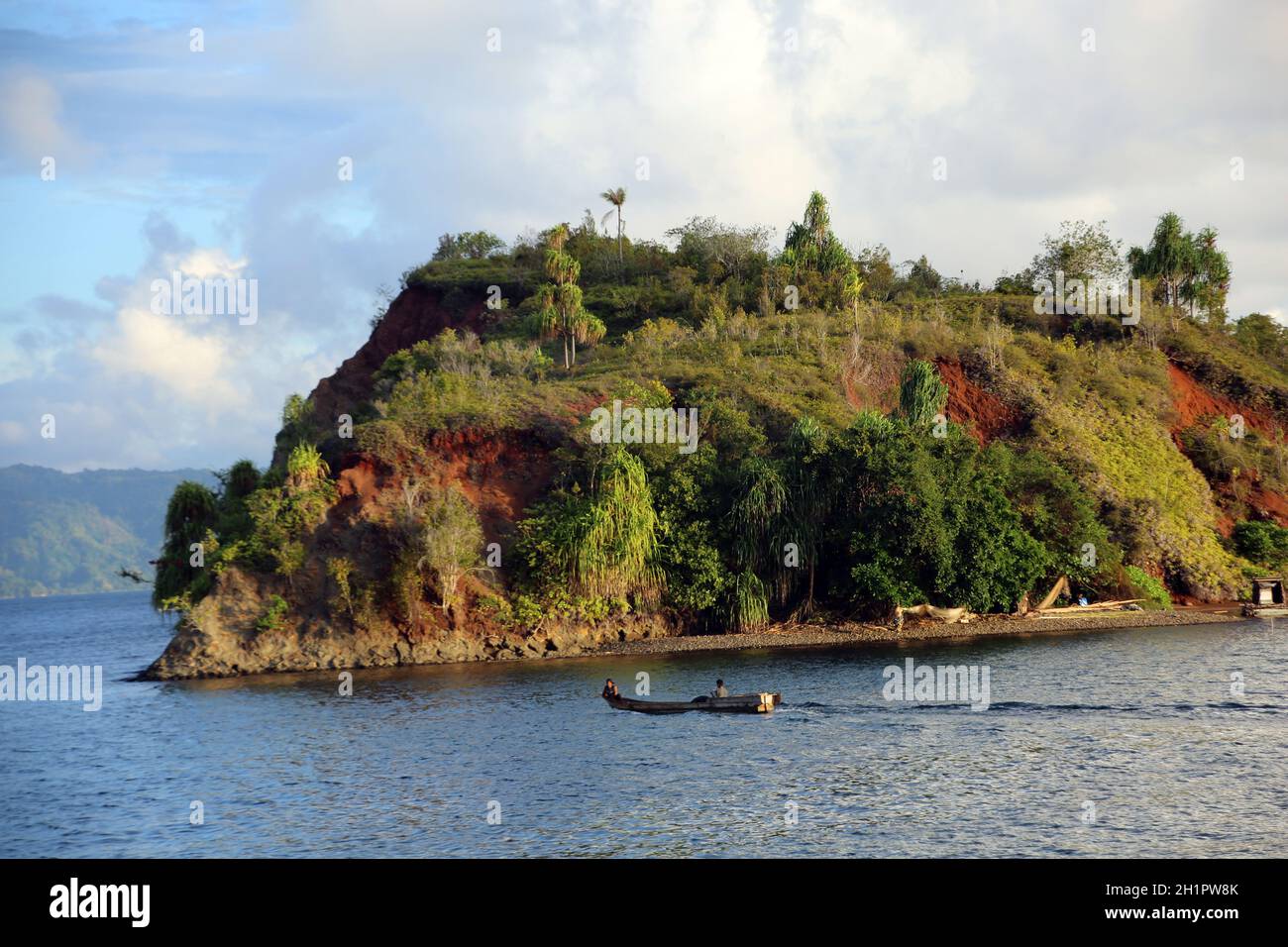 Molukkische Inselwelt um die Insel Muari, Nord-Molukken, Halmahera ...