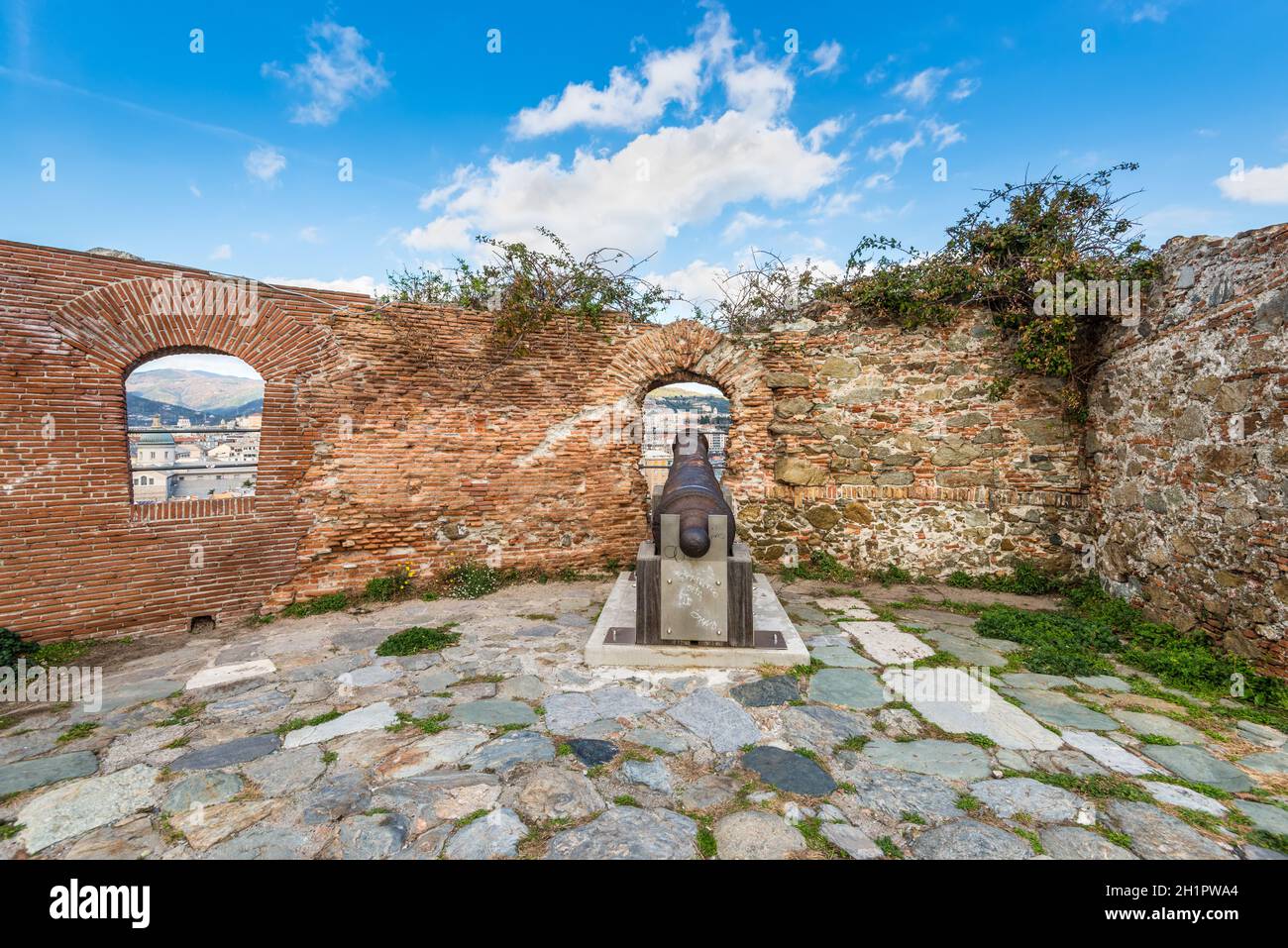 Age museum of middle ages war in the medieval castle hi-res stock ...