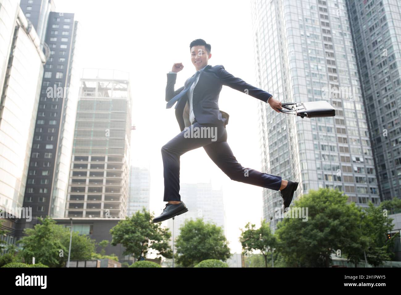 White collar worker going work hi-res stock photography and images - Alamy
