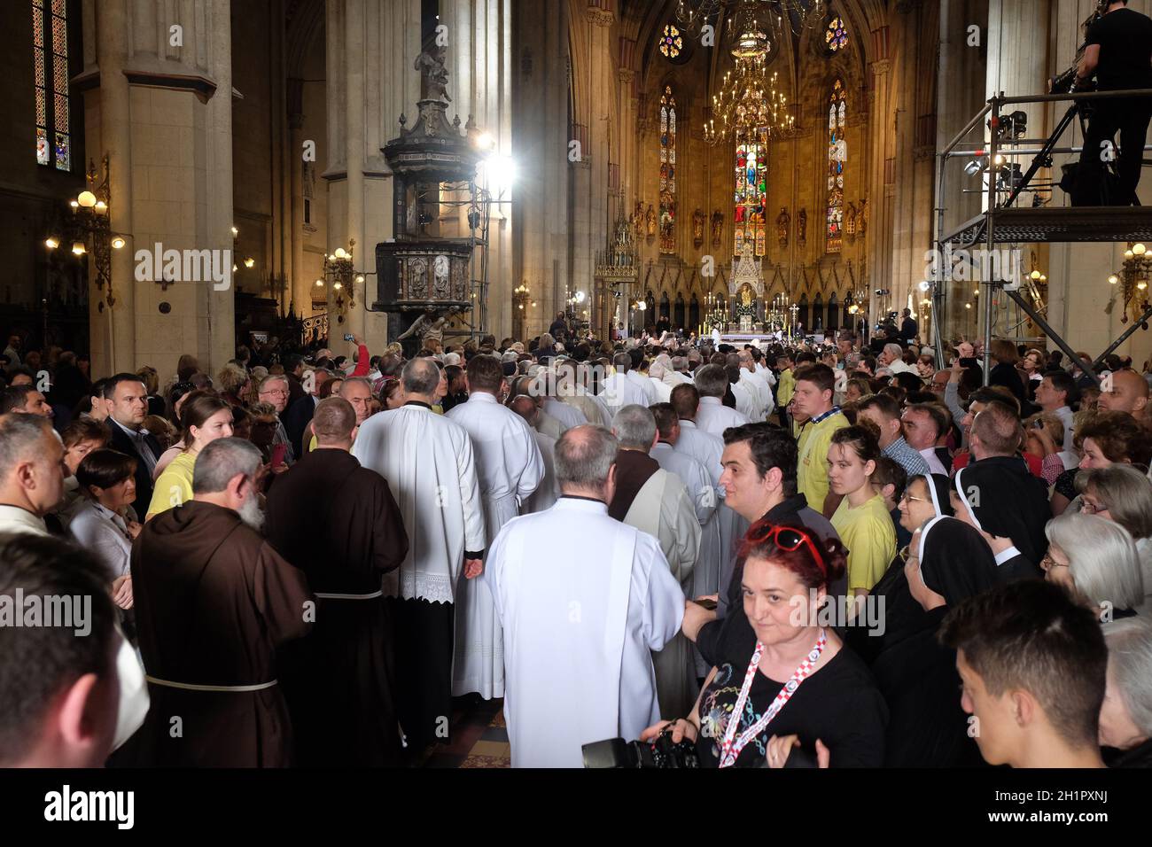 Arrival of the body of St. Leopold Mandic in Zagreb Cathedral, Croatia ...