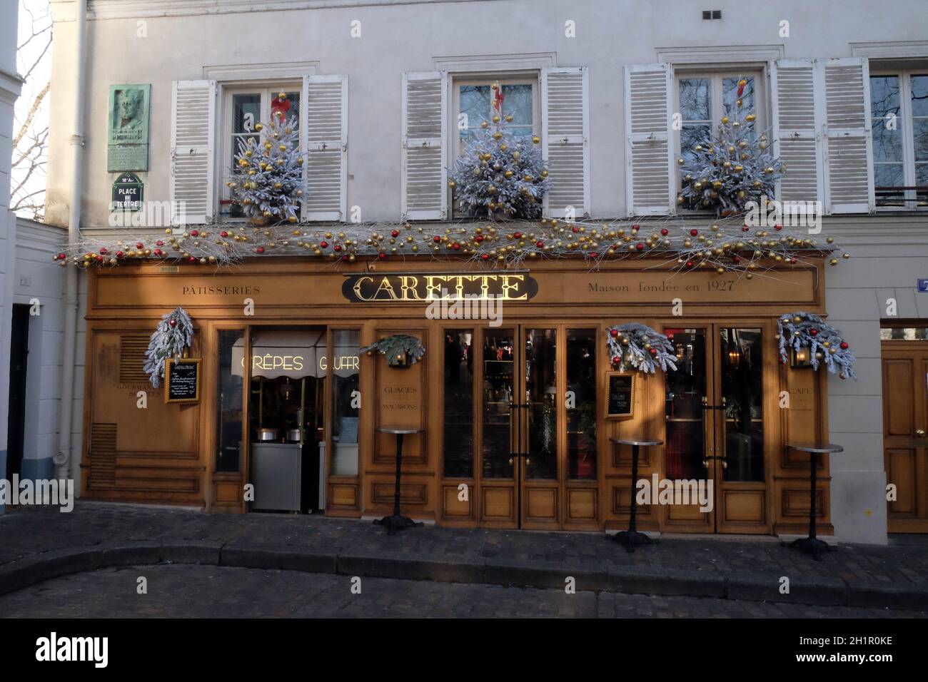 La Maison Carette de Montmartre in Paris, France Stock Photo - Alamy