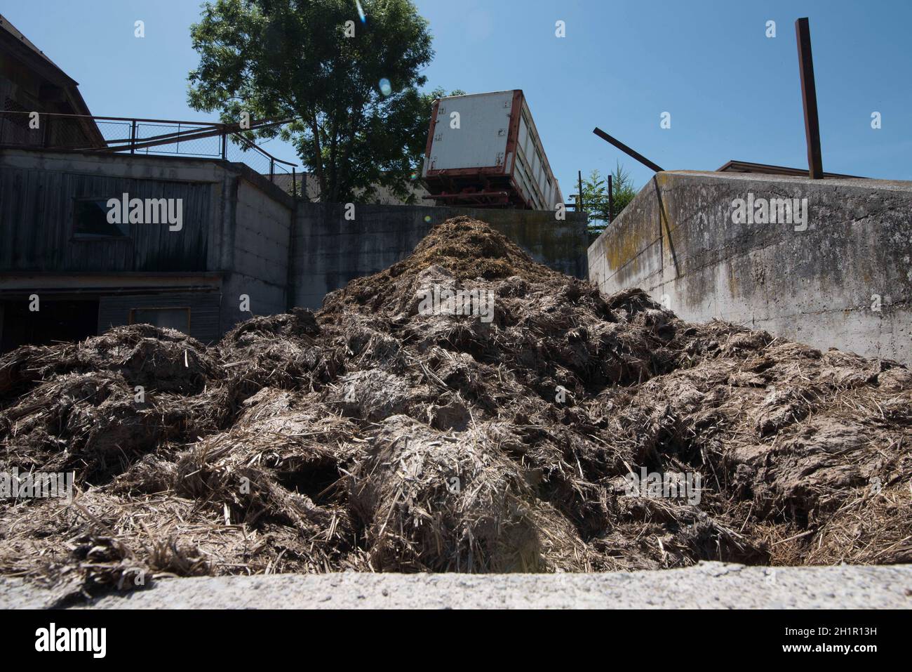 Compost heap farmer hi-res stock photography and images - Alamy