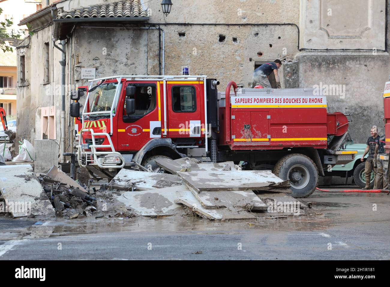 Pompiers renault hi-res stock photography and images - Alamy