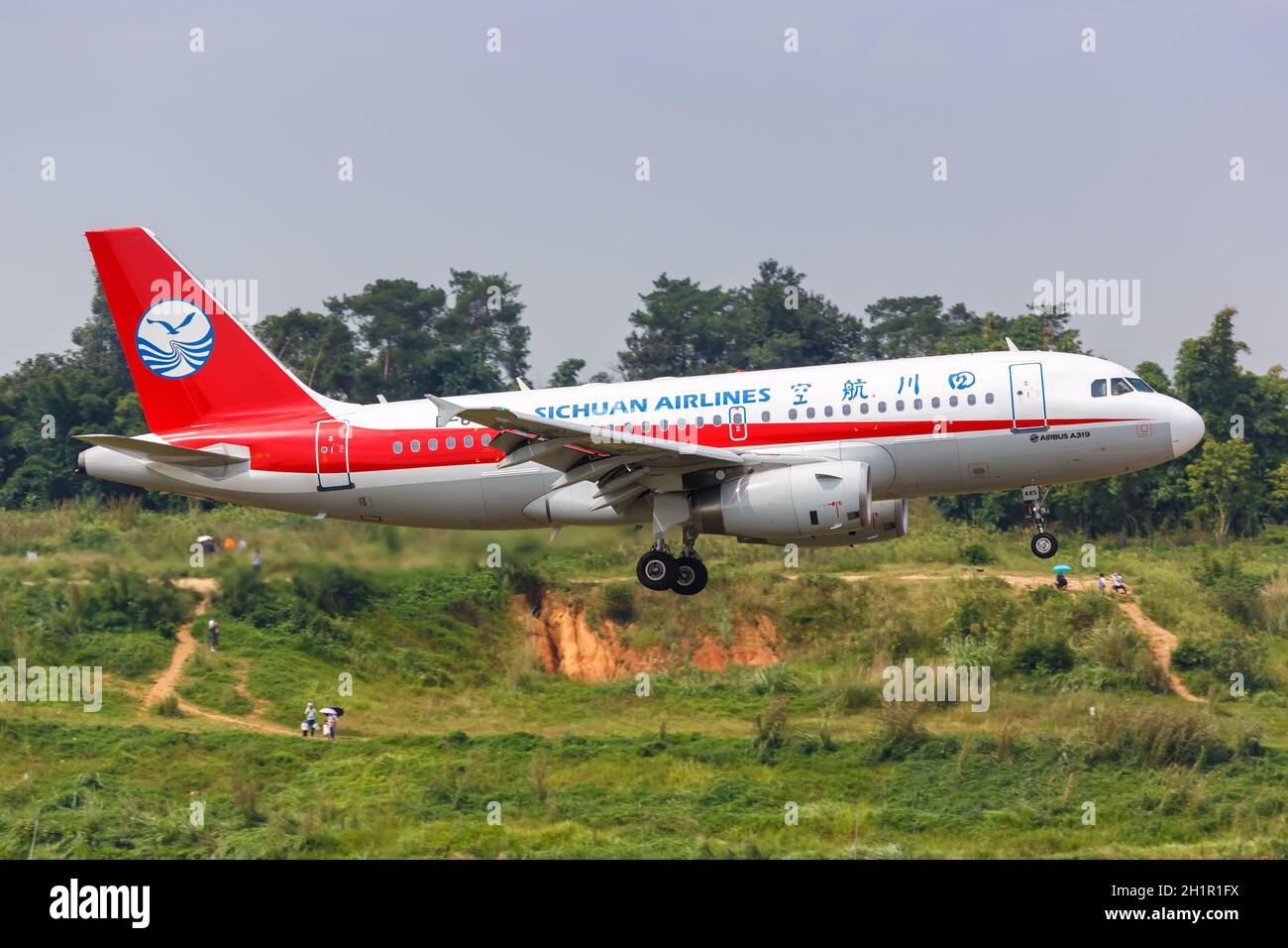 Chengdu, China - September 21, 2019: Sichuan Airlines Airbus A319 ...