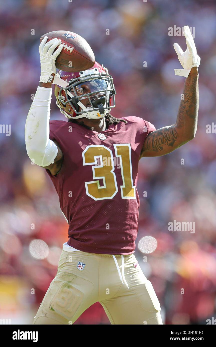 Kamren curl hi-res stock photography and images - Alamy