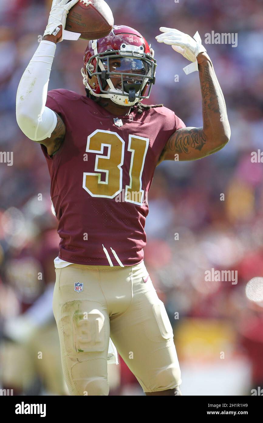 Sunday, October 17, 2021; Landover, MD, USA; Washington Football Team ...