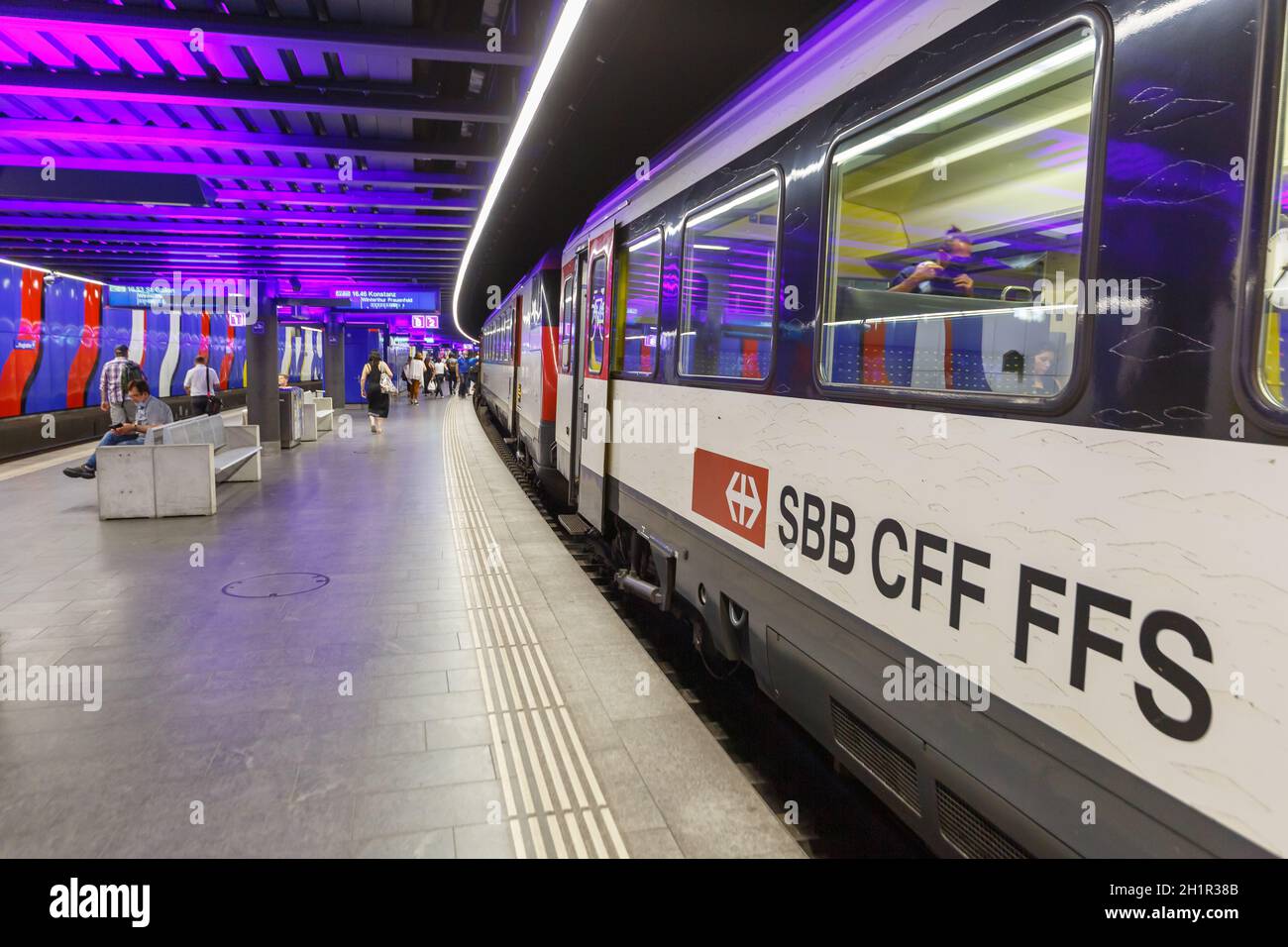 Interregio train hi-res stock photography and images - Alamy