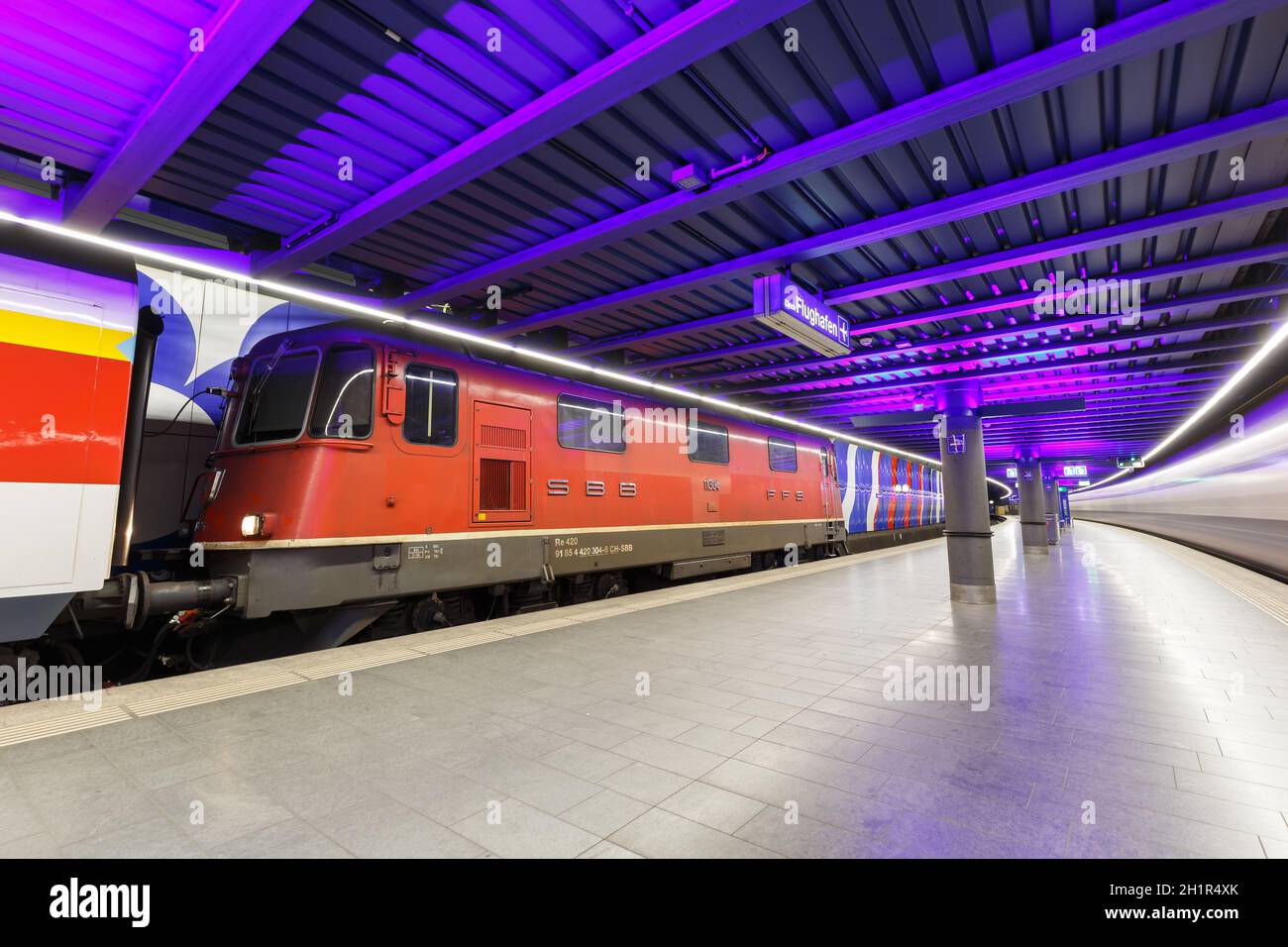 Zurich, Switzerland - September 23, 2020: SBB Locomotive Re 420 train ...