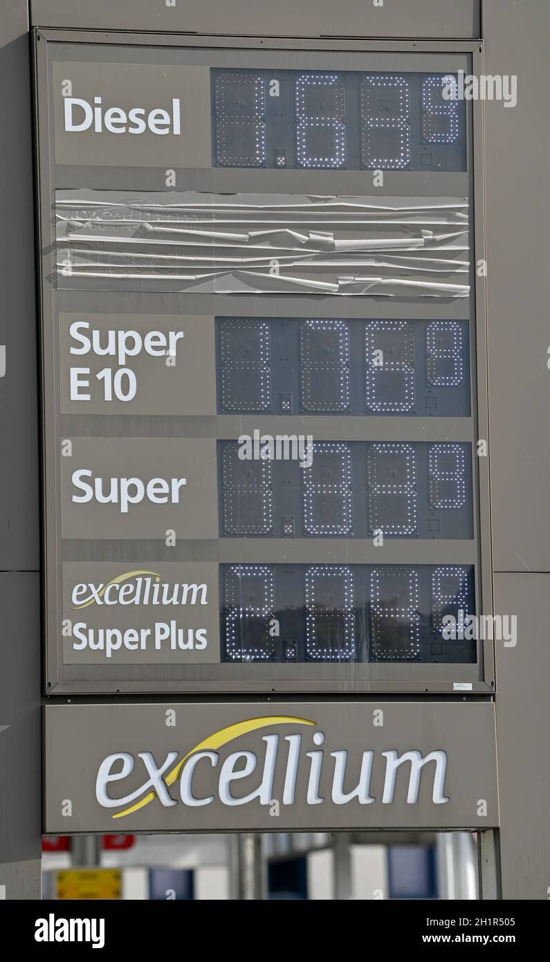 Trier, Germany. 18th Oct, 2021. The fuel prices displayed at a petrol ...
