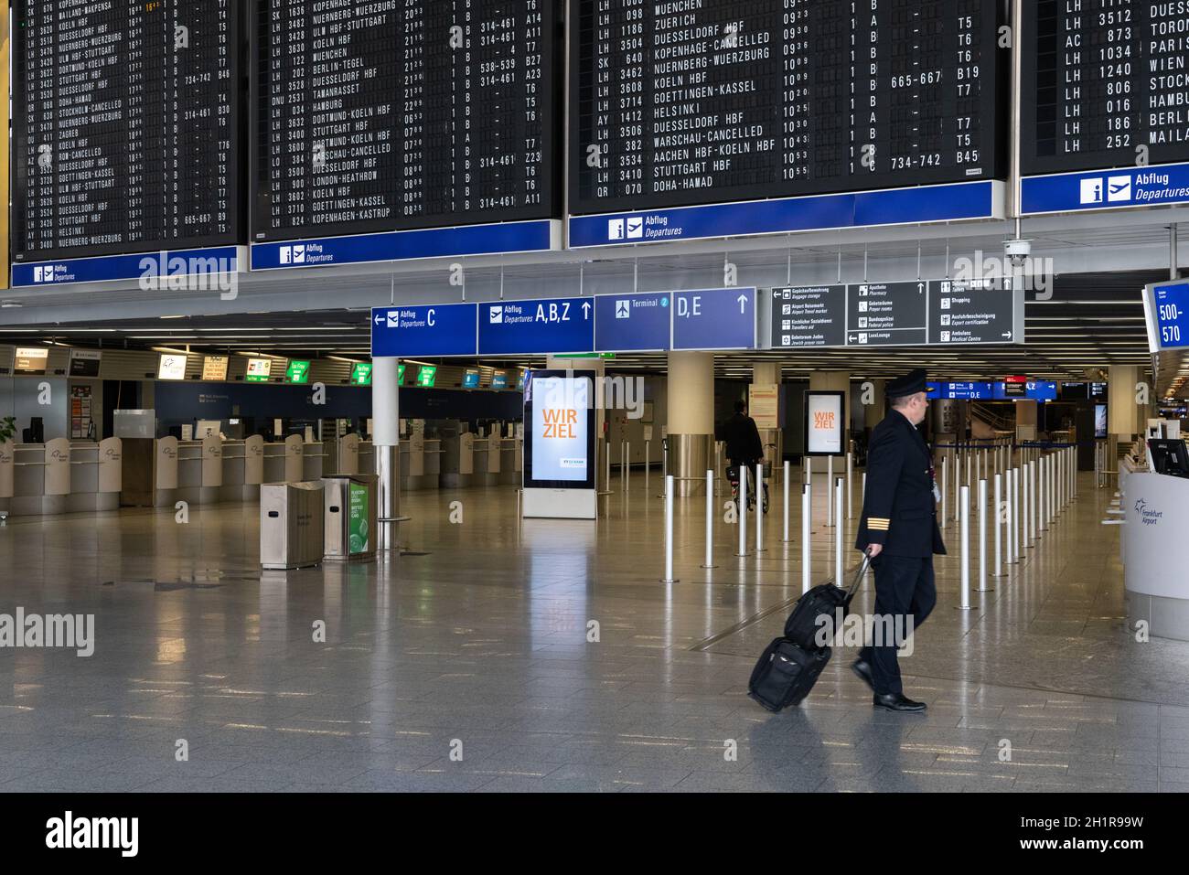 Terminal1 hi-res stock photography and images - Alamy