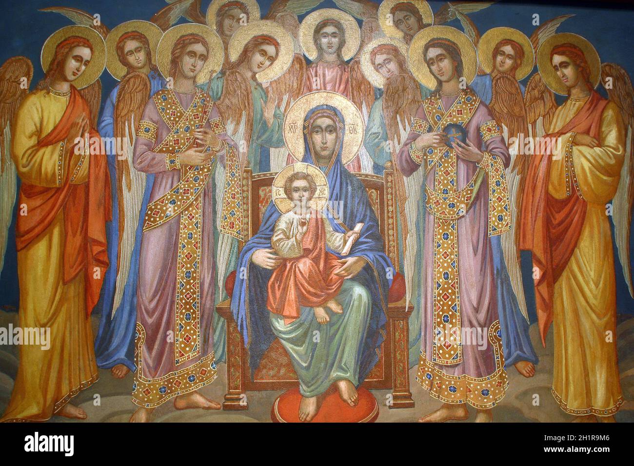 Virgin Mary with baby Jesus and choir of angels Stock Photo - Alamy