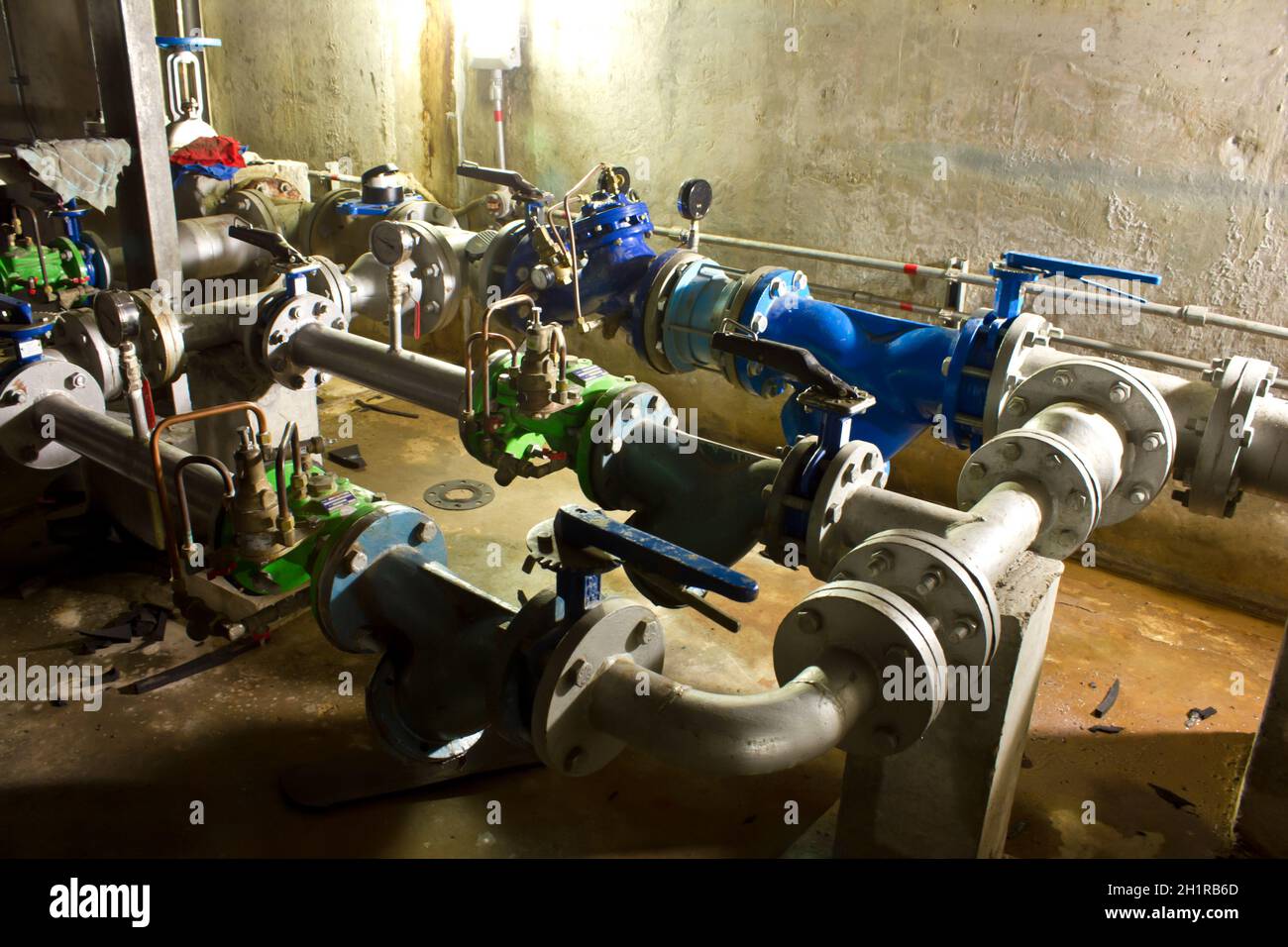 pipe water system in Tunnels and basement Stock Photo - Alamy