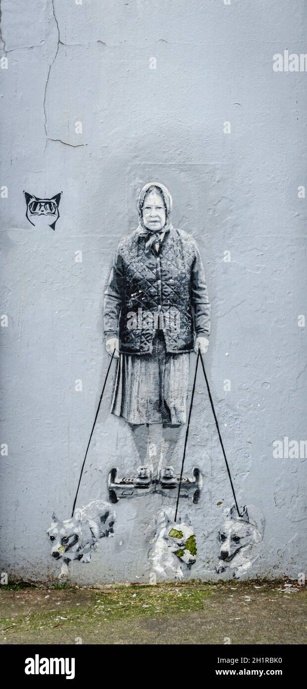 Whitsable, Kent, UK, February 2021 - Street art of Queen Elizabeth on a ...