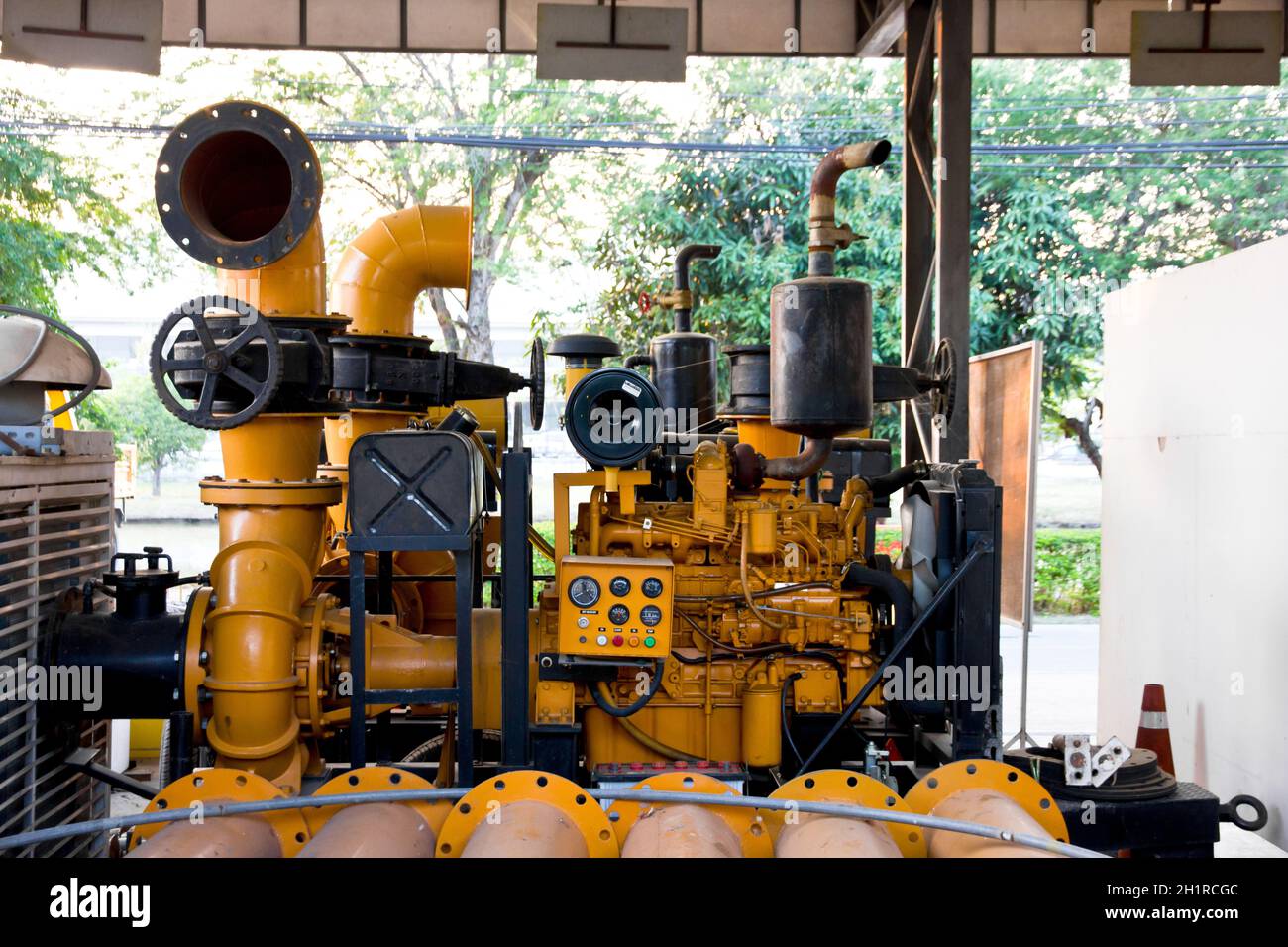 vintage machine engine yellow tone Stock Photo - Alamy