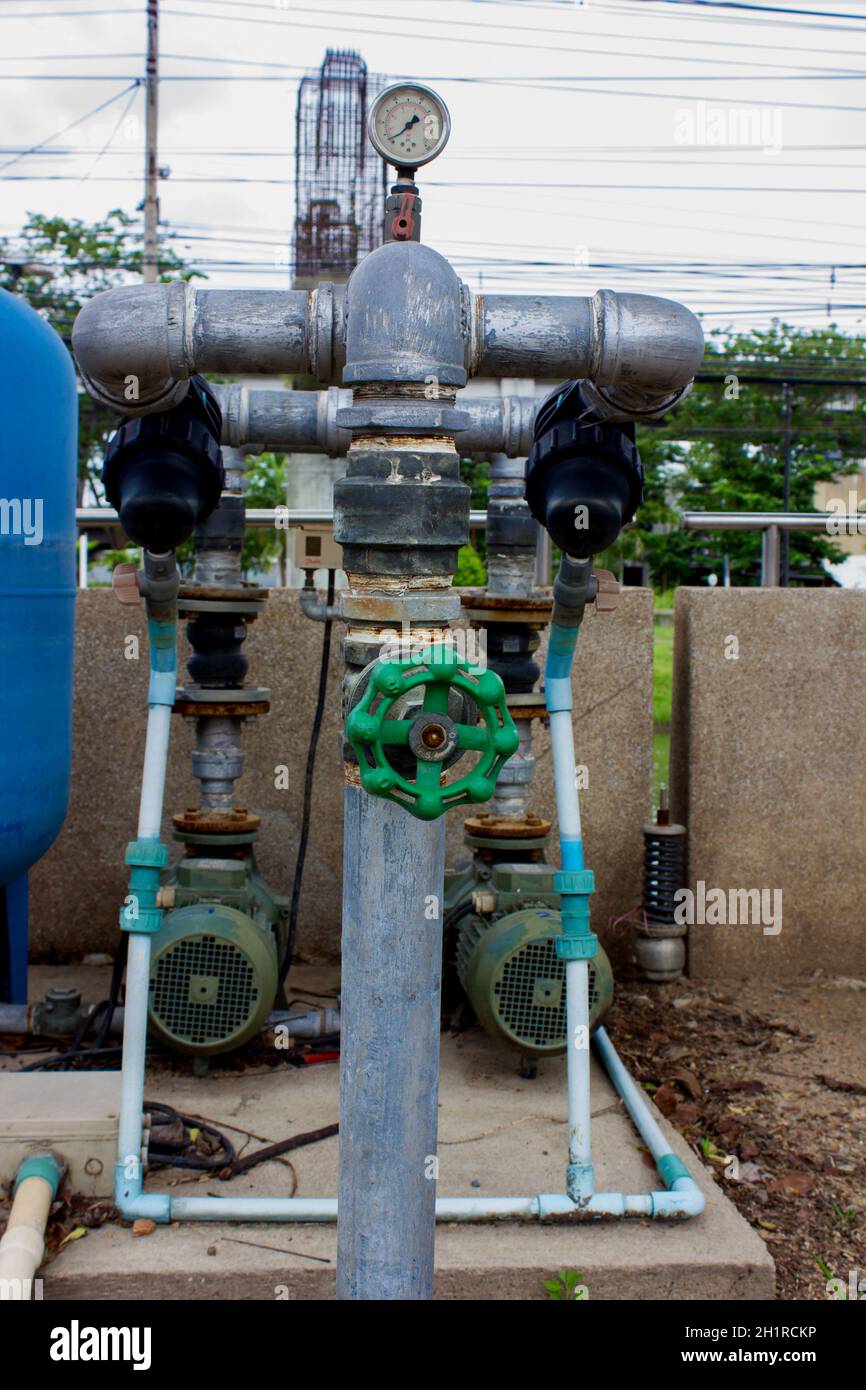 Control room water treatment plant hi-res stock photography and images ...
