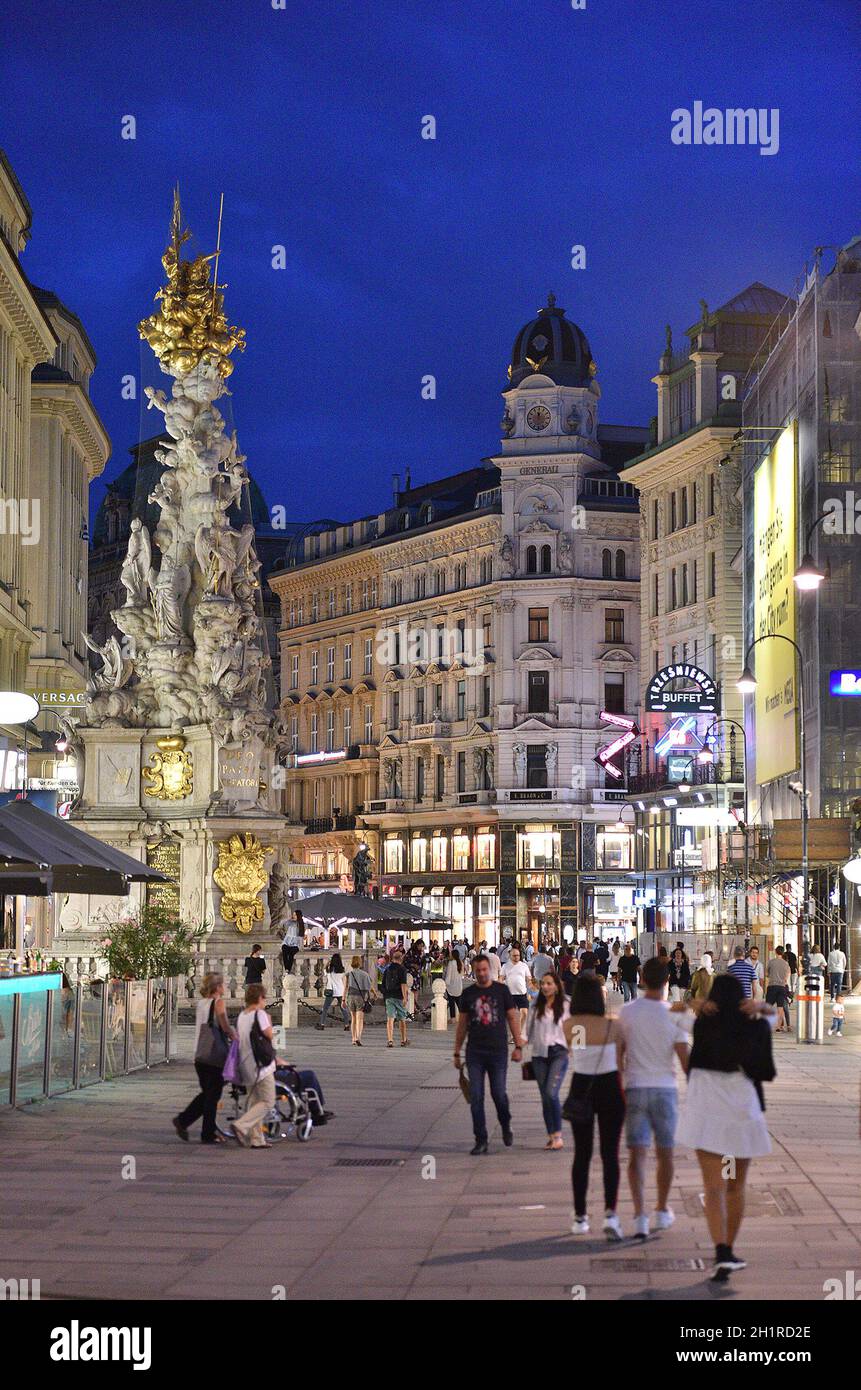 Gast nacht hi-res stock photography and images - Alamy