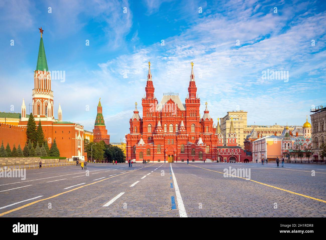 Historical buildings at the Red Square in Moscow, Russia Stock Photo ...