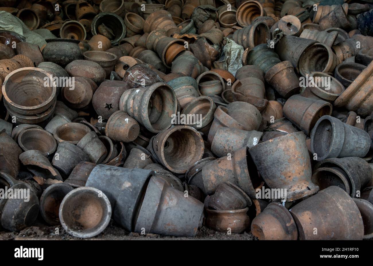 Clay pottery in Ancient furnace, Pottery textured background, Thailand ...