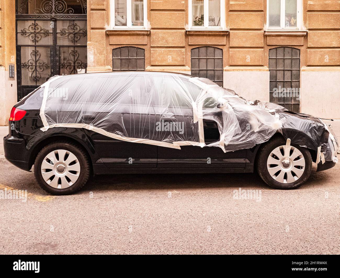 Black hatchback car hi-res stock photography and images - Alamy