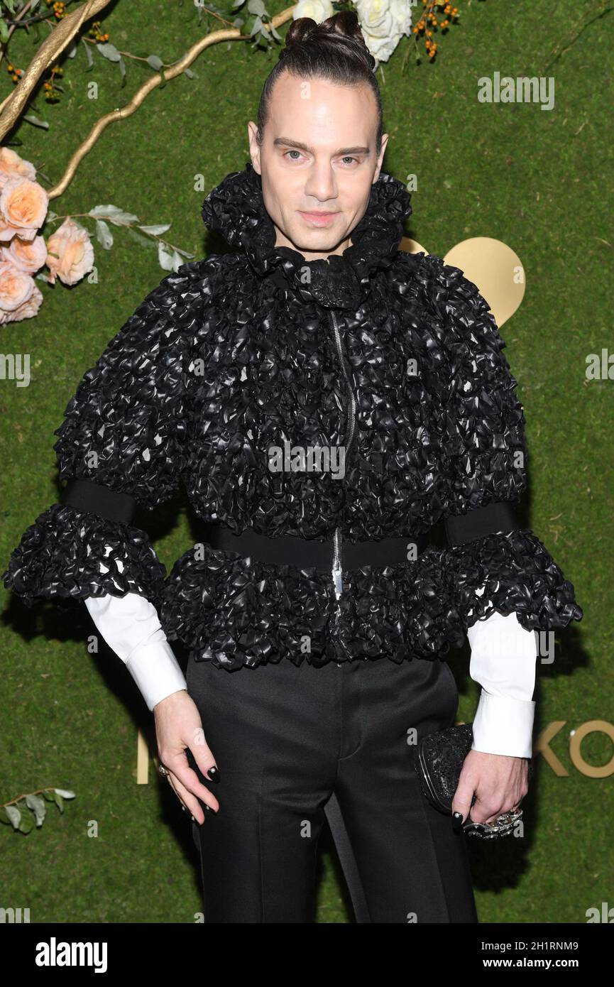 New York, NY, October 18, 2021. Jordan Roth attends God’s Love We ...