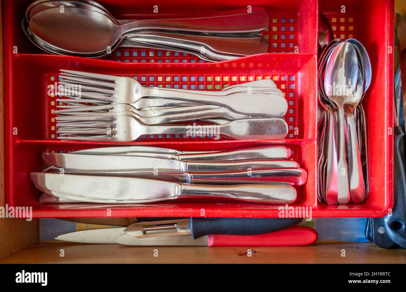 Kitchen drawer organized hi-res stock photography and images - Alamy