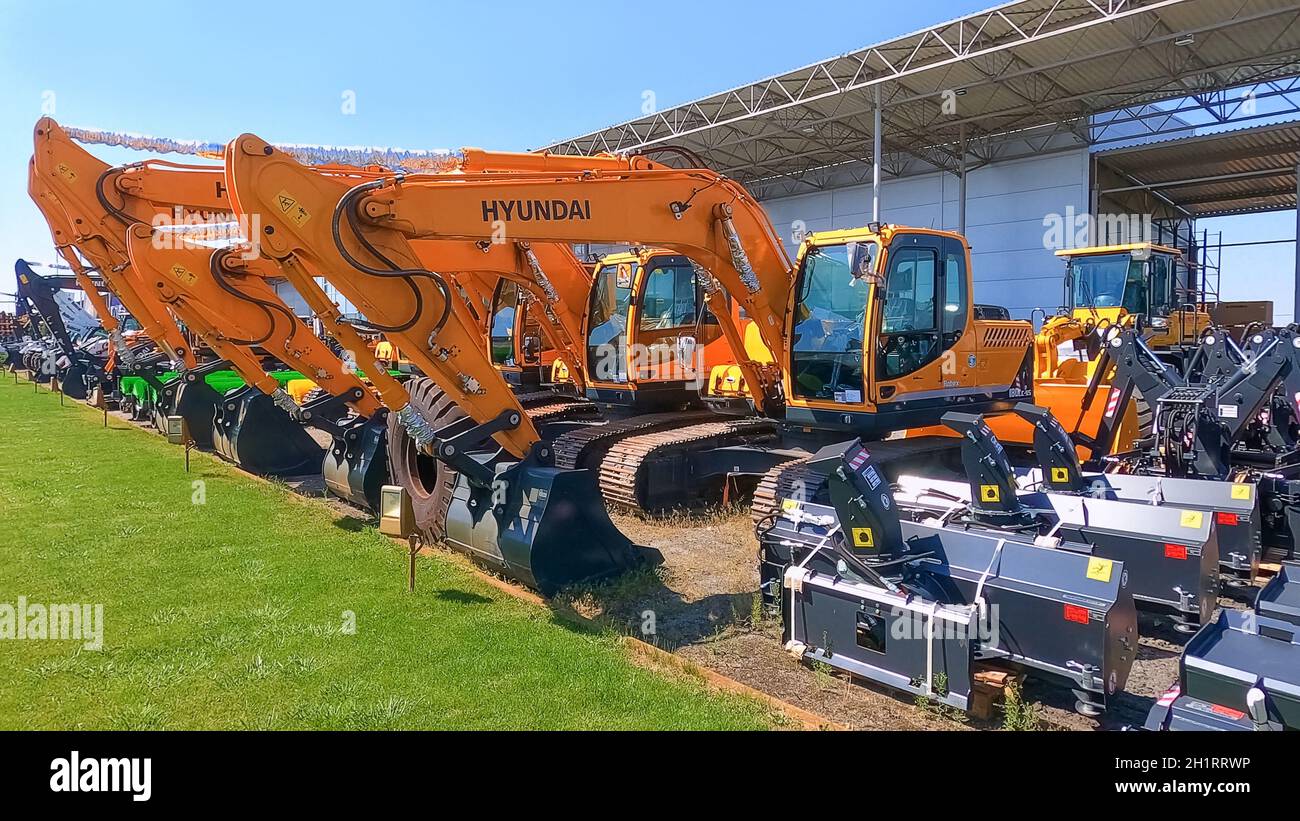 Hea technology logo hi-res stock photography and images - Alamy