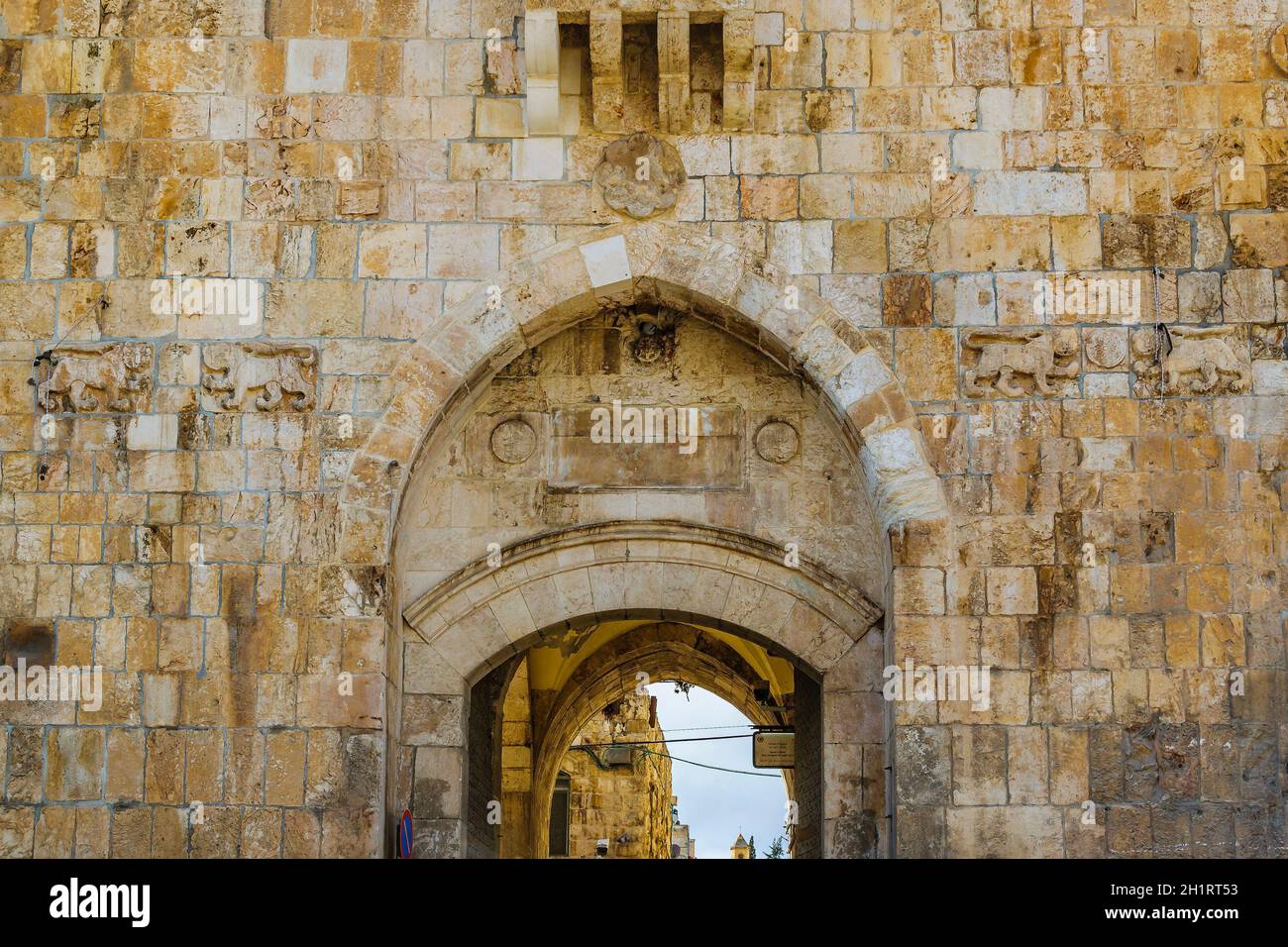 Front view ancient gate, old jerusalem city Stock Photo - Alamy