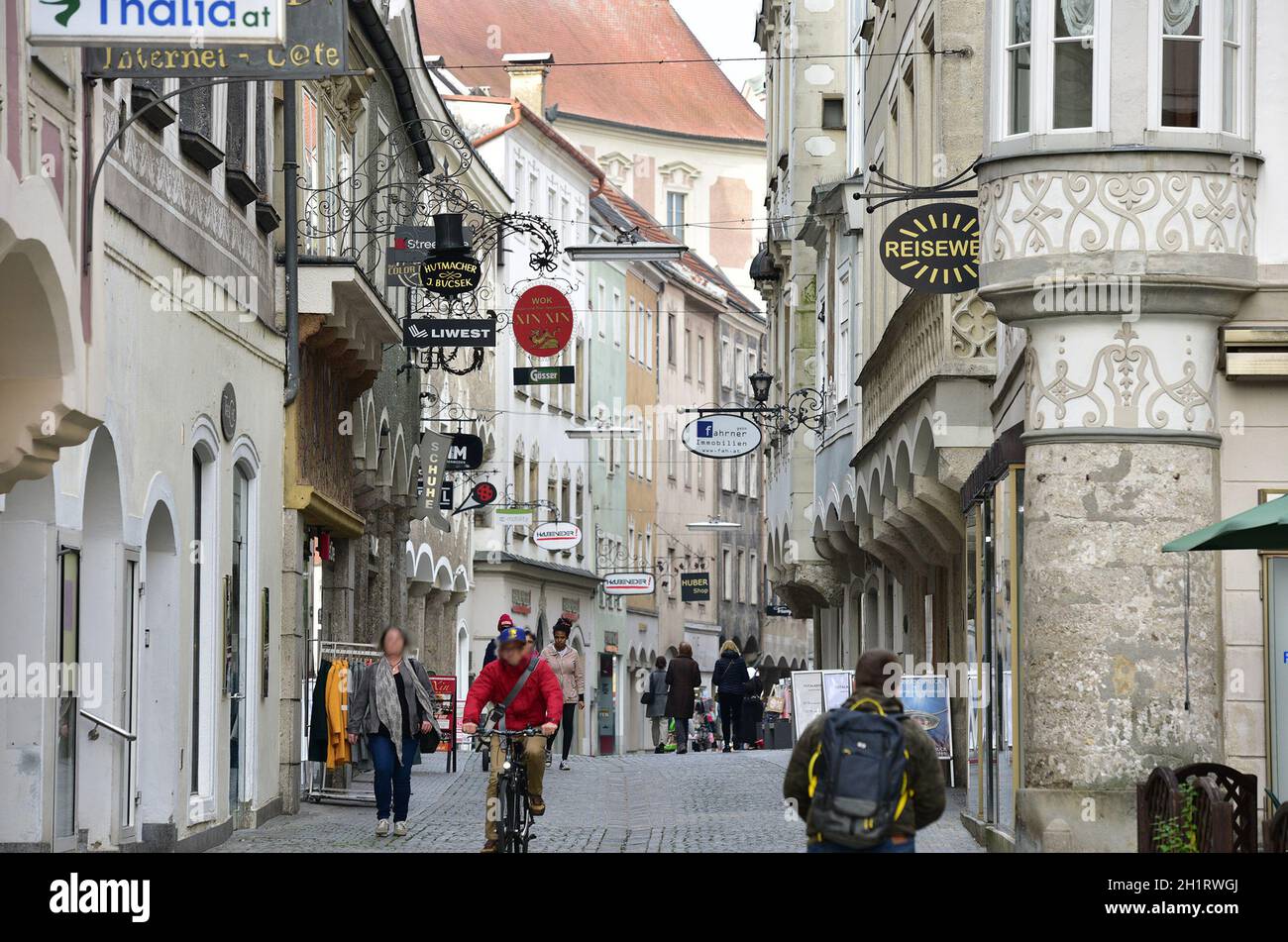 Enge gasse hi-res stock photography and images - Alamy