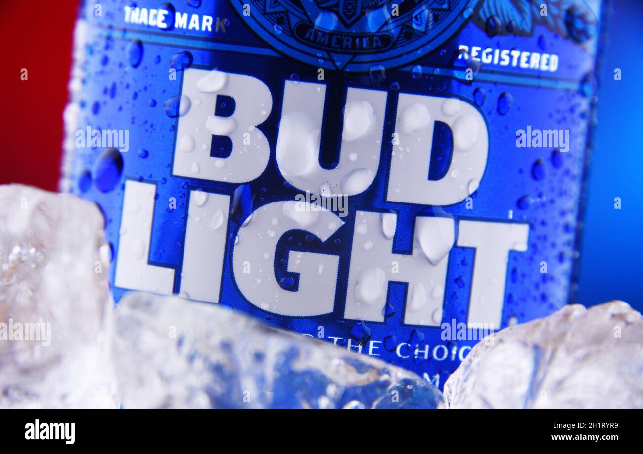 Bud beer crushed hi-res stock photography and images - Alamy