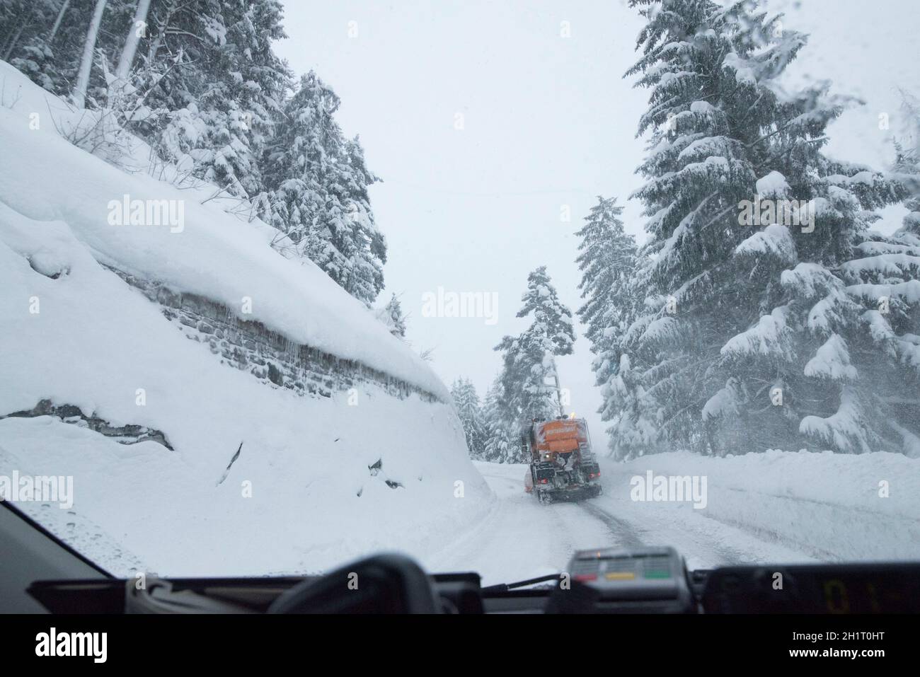 Snow weather winter snowfall car road safety icy conditions hi-res ...