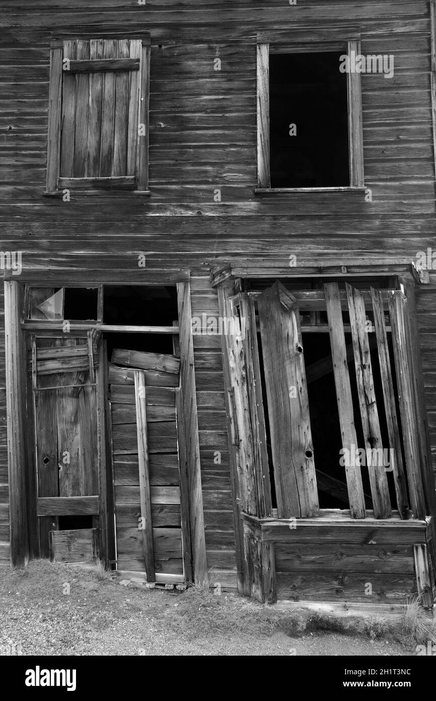 Run down towns hi-res stock photography and images - Alamy