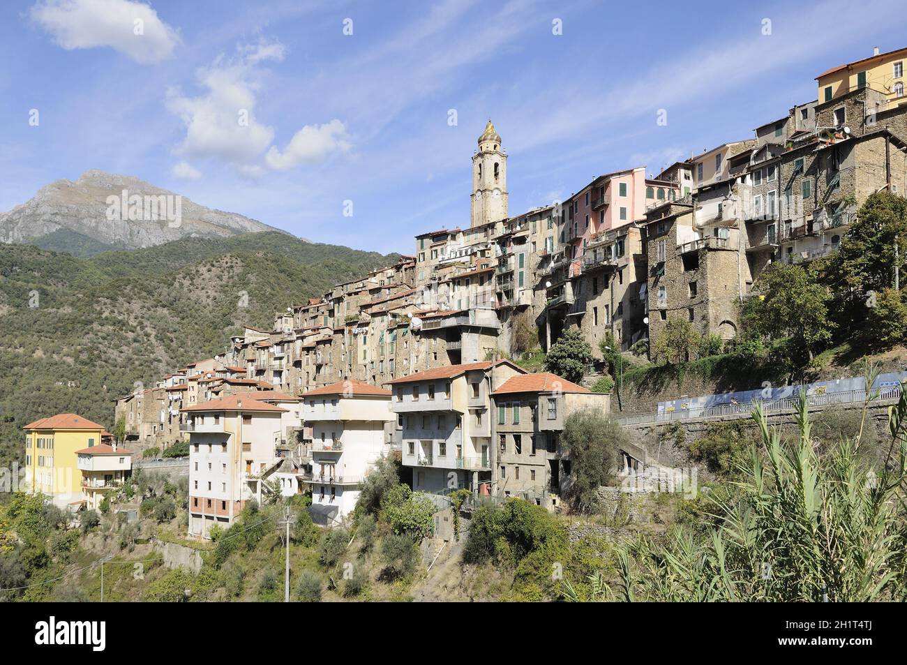 view of medieval mediterranean village in hilly inland landscape Stock ...