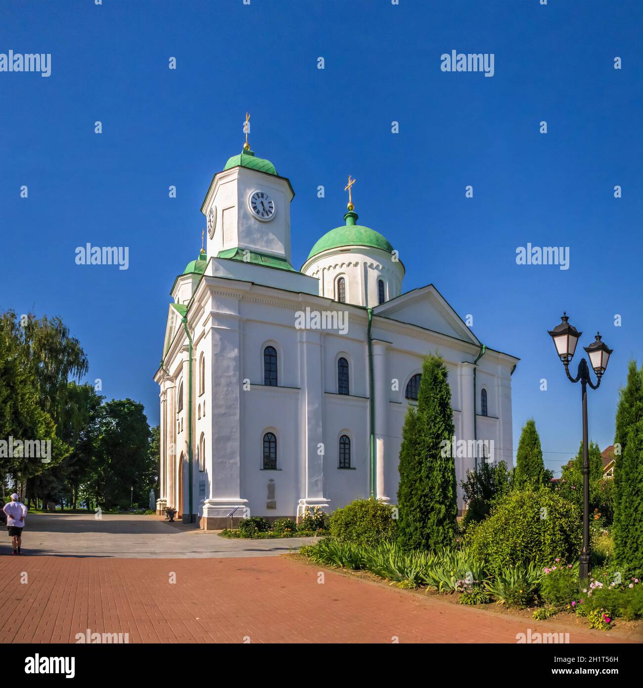 Kaniv, Ukraine 07.11.2020. Assumption Cathedral in Memorial Park in ...