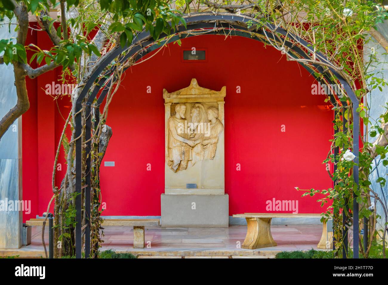 Interior courtyard at archaeological musuem of athens Stock Photo - Alamy