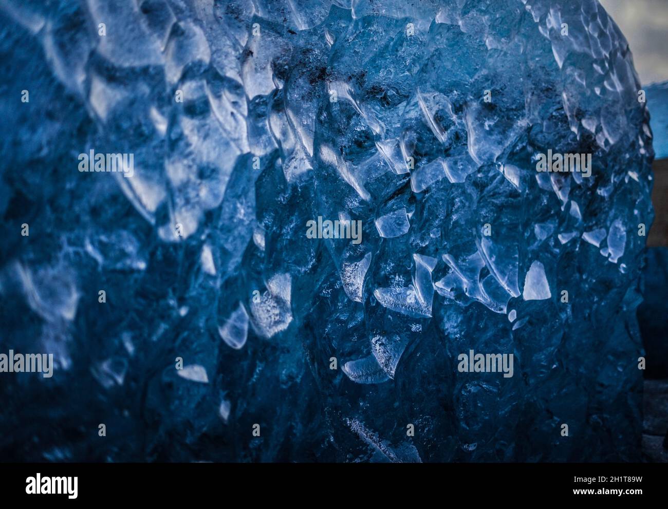 Ice cave ice wall (Iceland, Vatnajökull glacier). Shooting Location ...