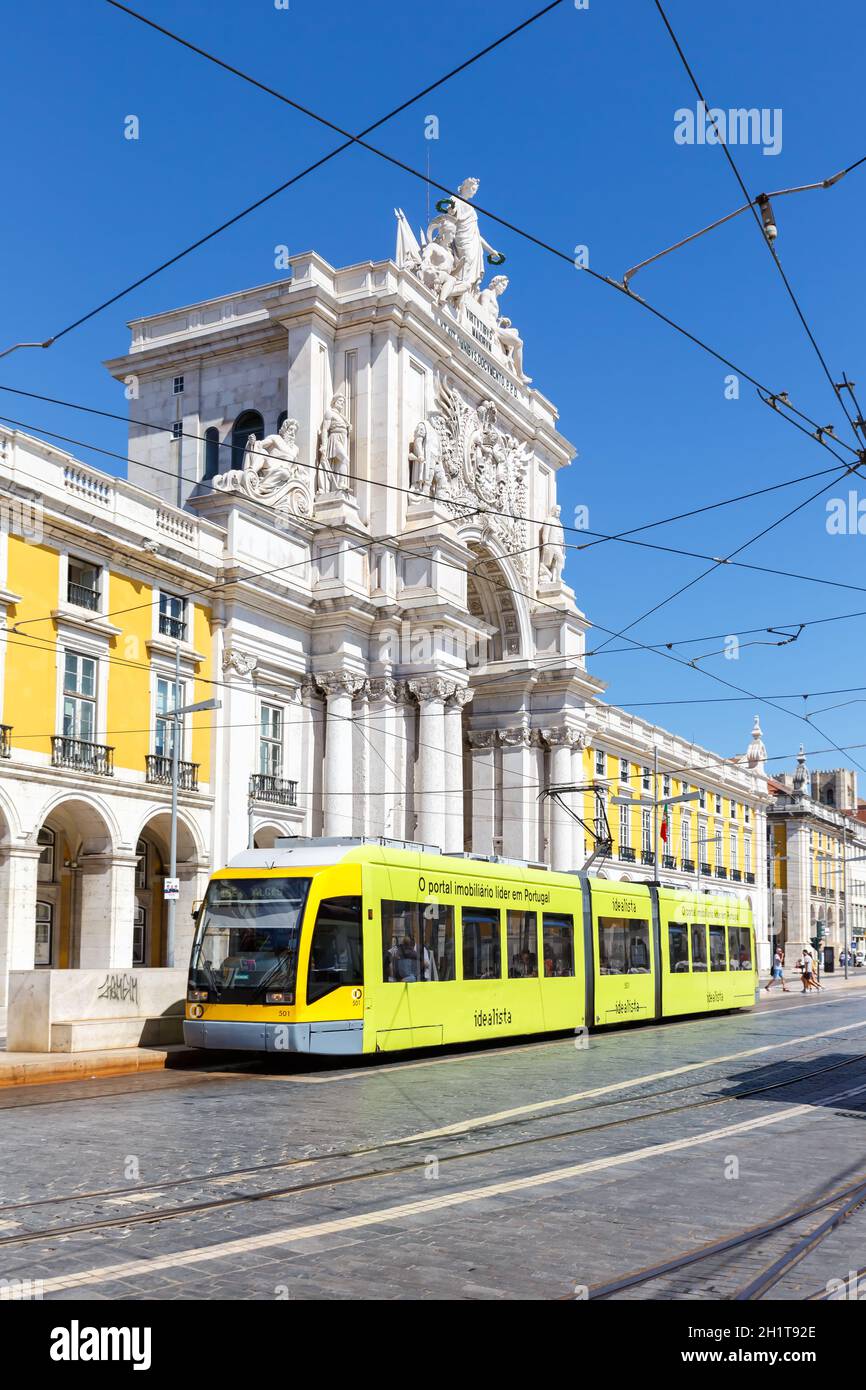 Lisbon, Portugal - September 23, 2021: Lisbon Tram light rail public ...