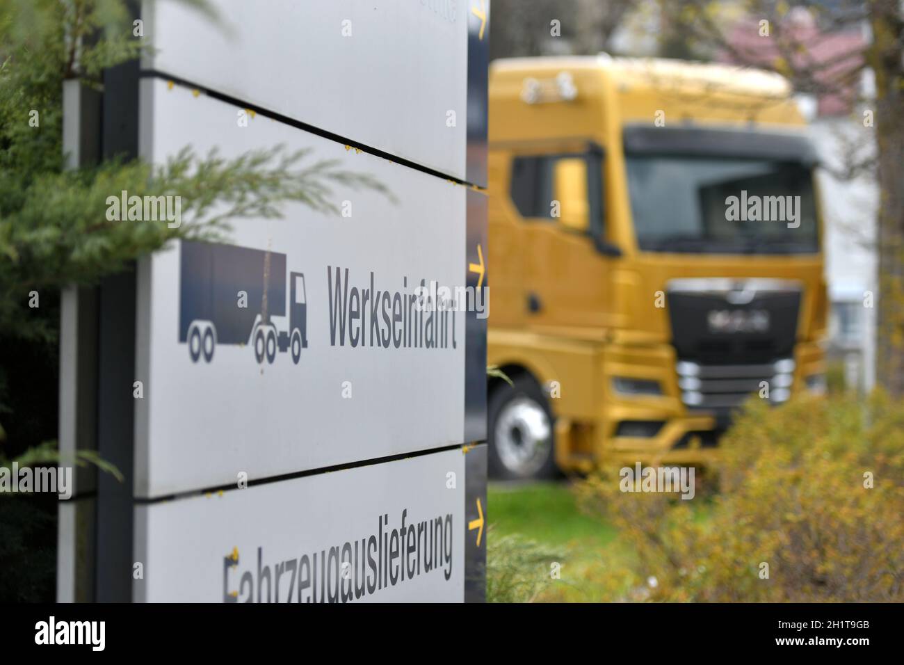 Steyr trucks hi-res stock photography and images - Alamy