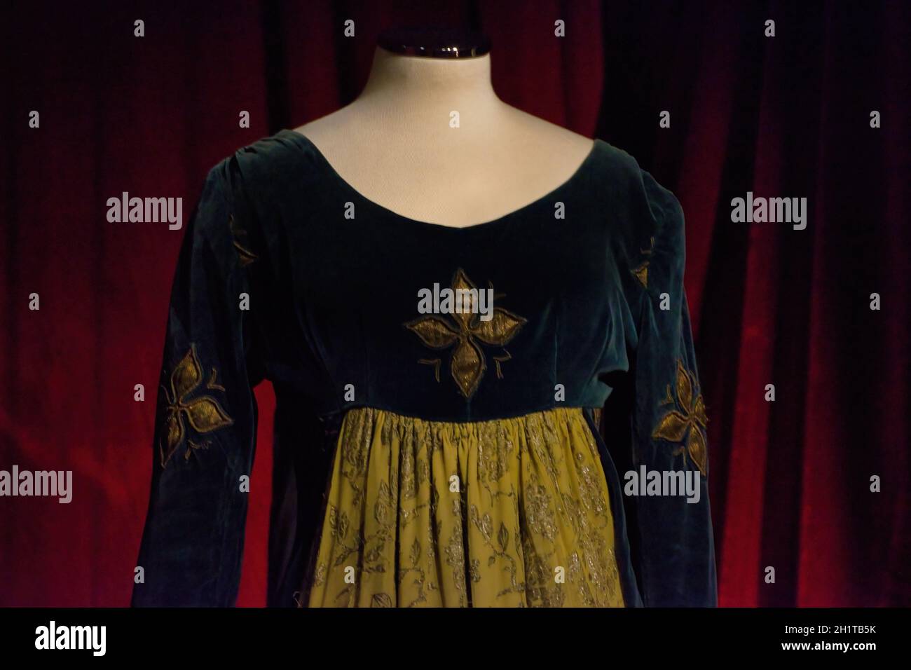 theater costumes. For roles in the classical repertoire. Theatrical ...