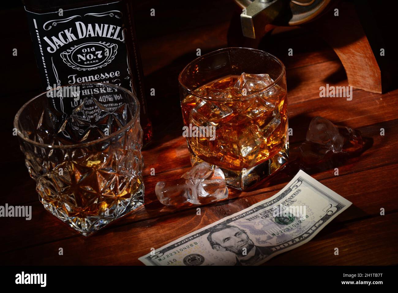 Jack daniels ice hi-res stock photography and images - Alamy