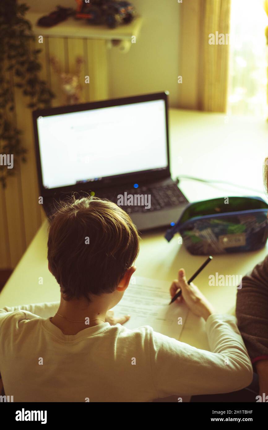 Classroom italy elementary hi-res stock photography and images - Alamy