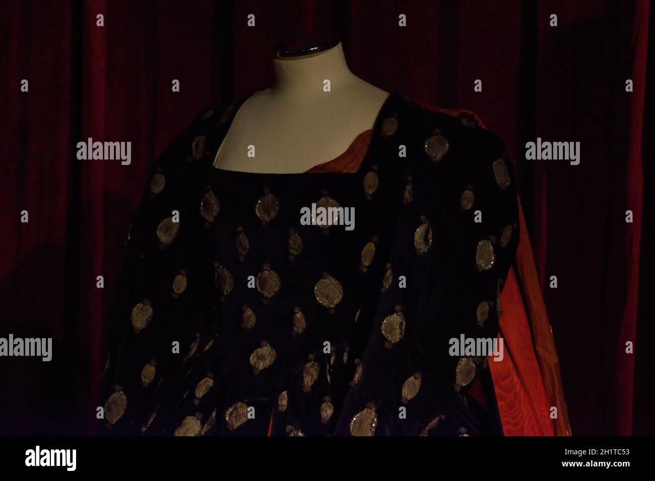 theater costumes. For roles in the classical repertoire. Theatrical ...