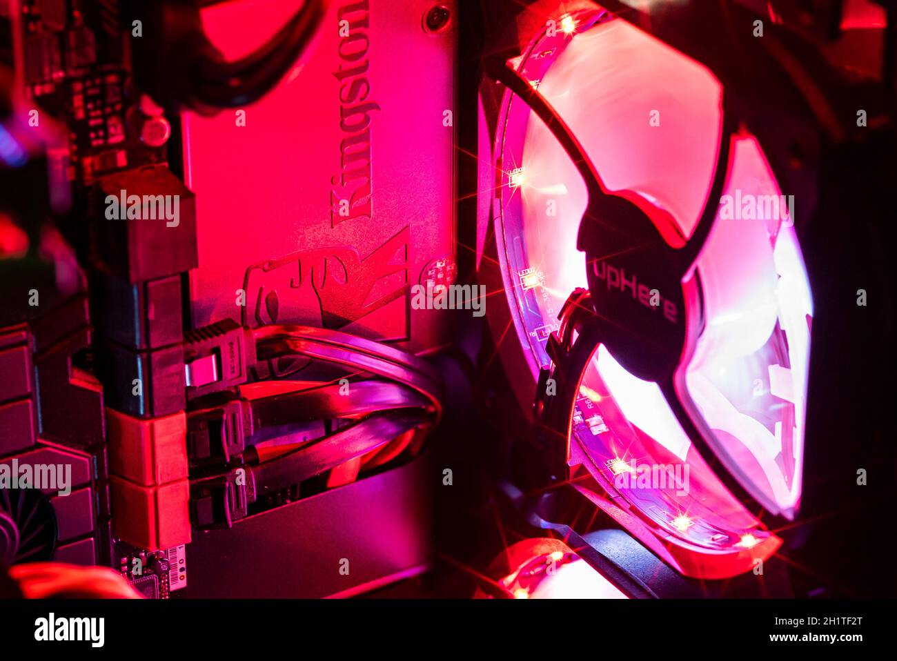 LOS ANGELES, USA 25 APRIL 2021: Gaming pc interior detail illuminated ...