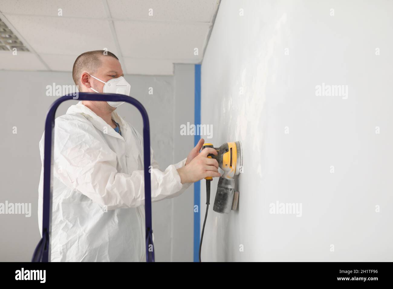 Grinding ceiling hi-res stock photography and images - Alamy