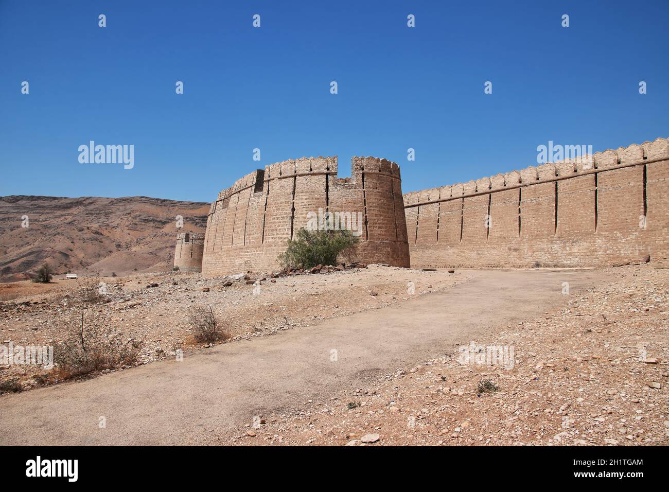 Ranikot Fort, Great Wall of Sindh, vinatge ruins in Pakistan Stock ...