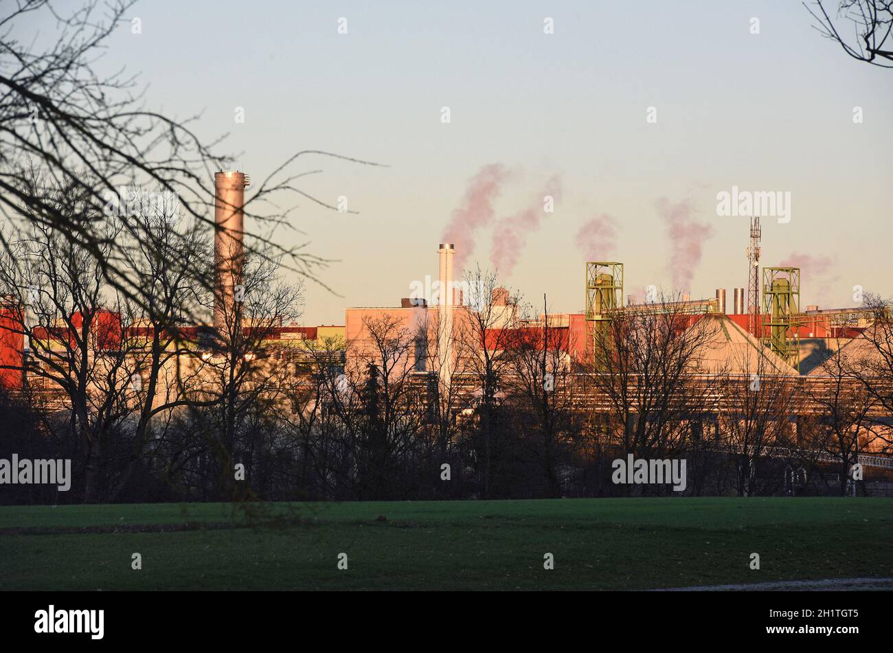 Papierfabrik hi-res stock photography and images - Alamy