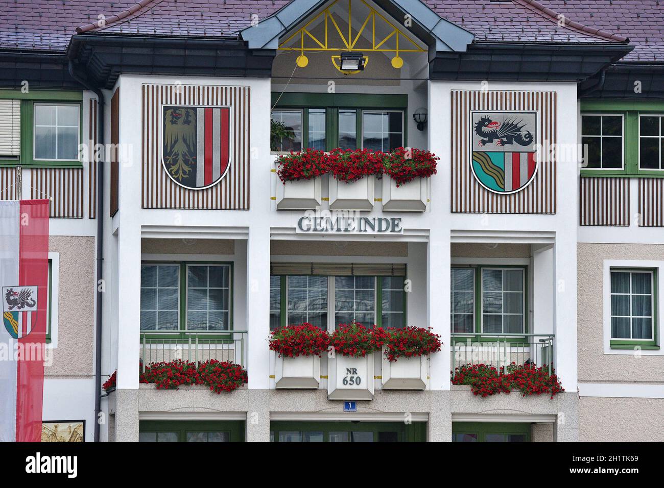 Das Gemeindeamt von Bad Goisern im Salzkammergut, Österreich, Europa - The municipal office of ...