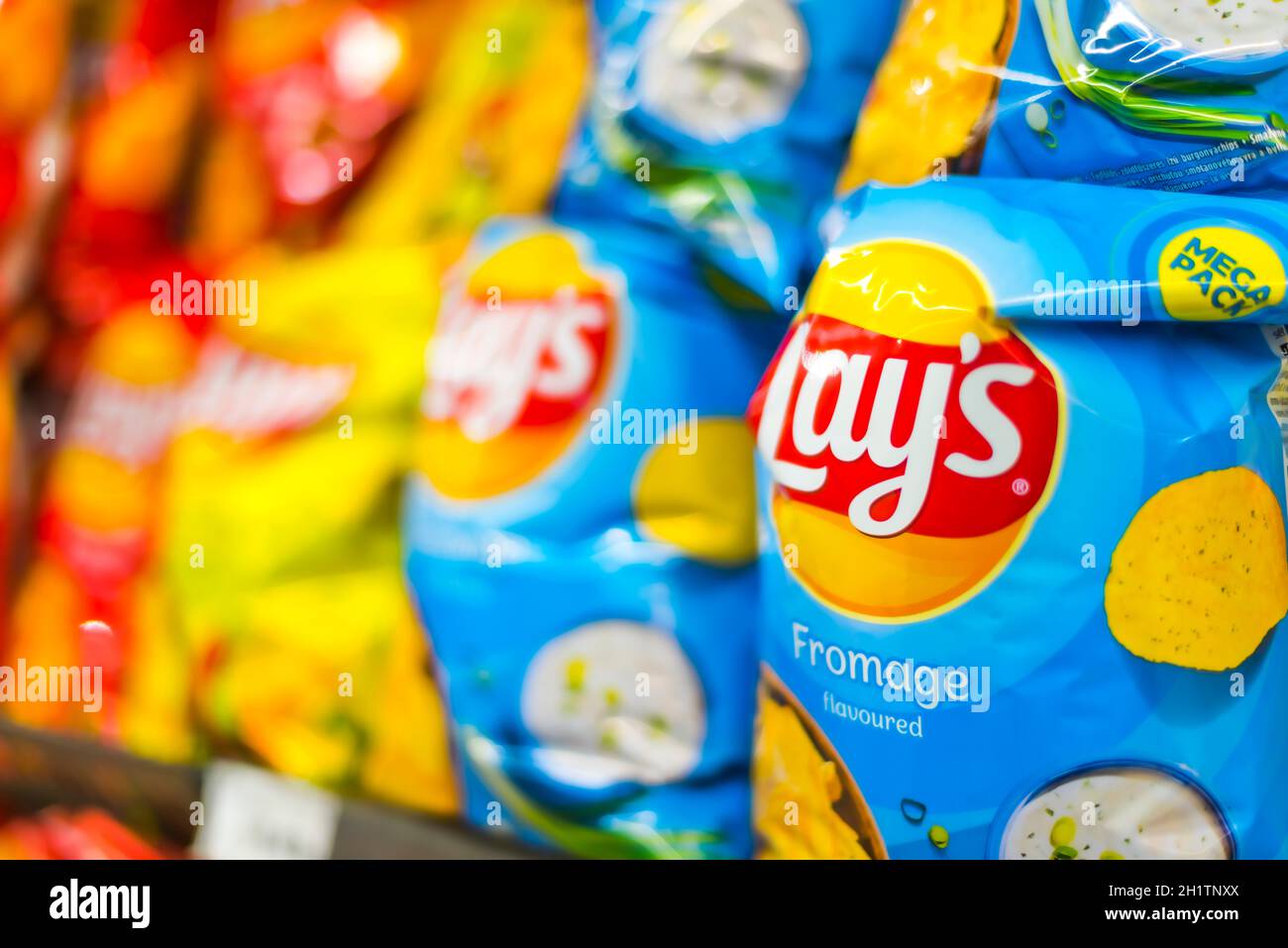 Lays Chips Packet High Resolution Stock Photography and Images - Alamy
