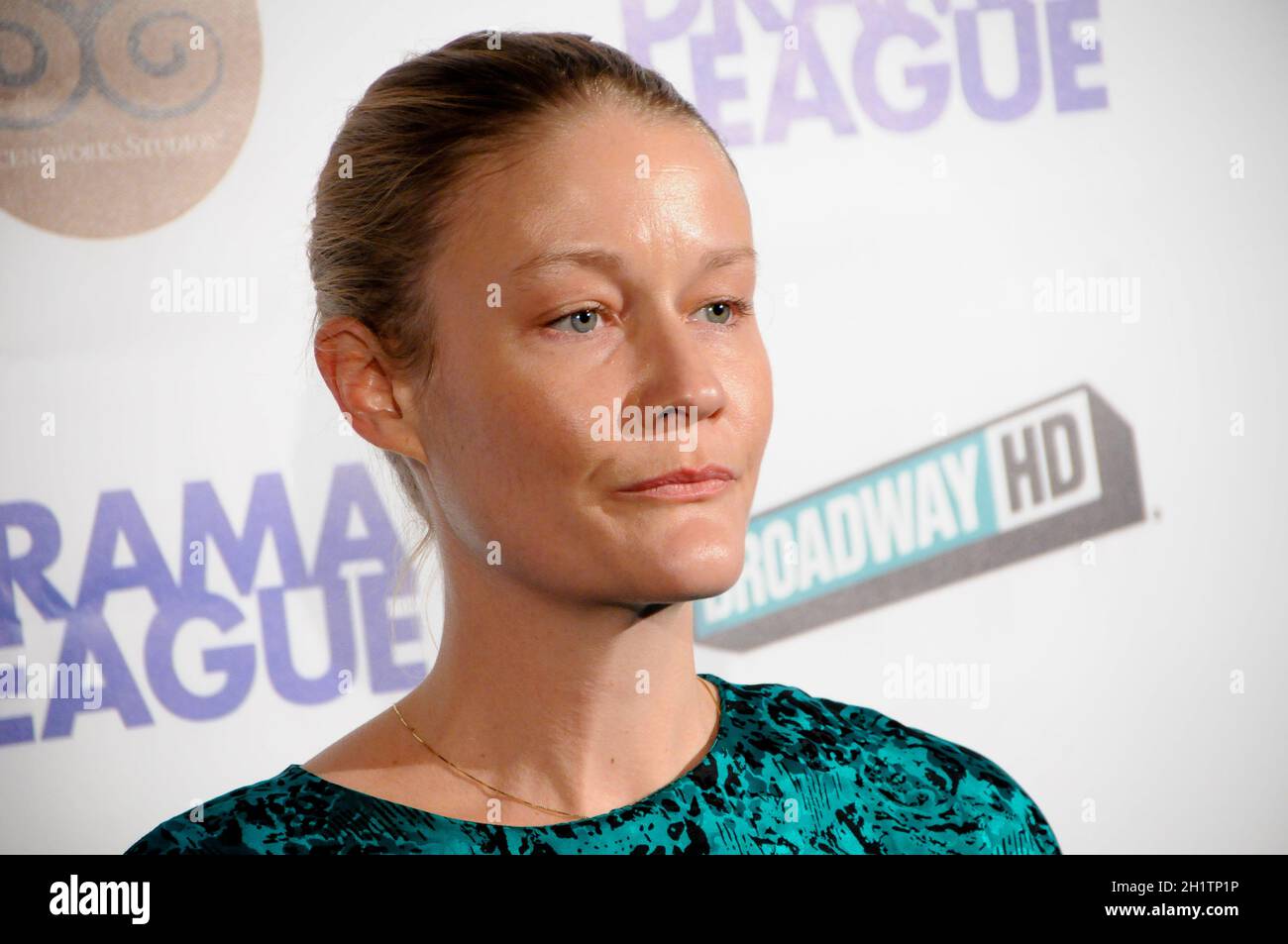 Emily davis hi-res stock photography and images - Alamy