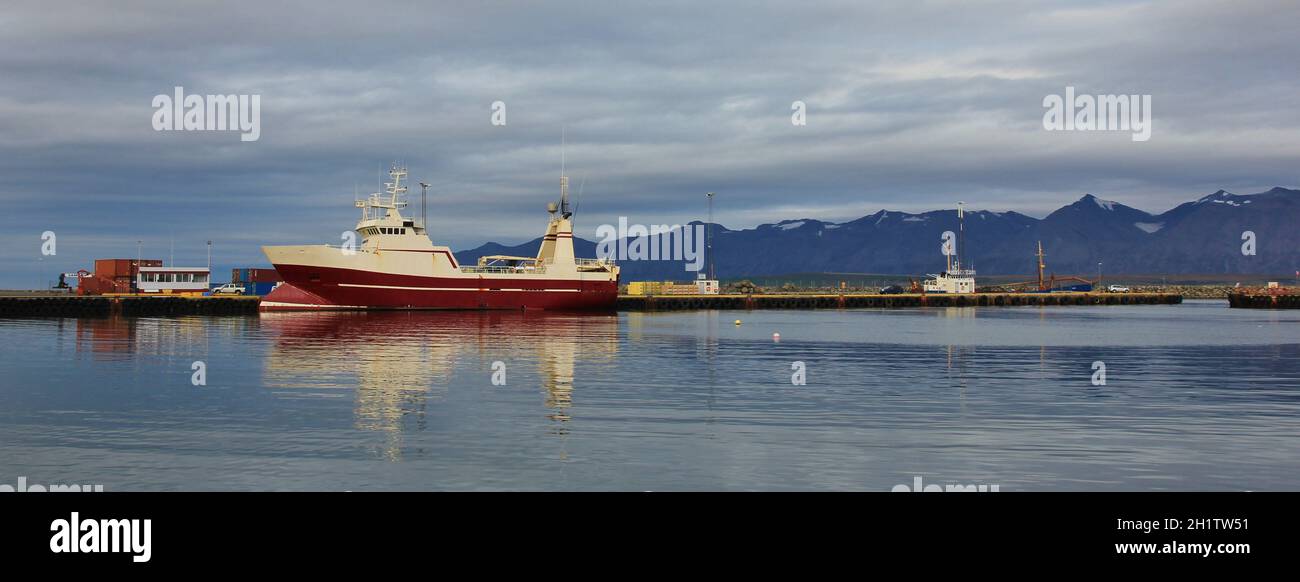 Harbor dalvik hi-res stock photography and images - Alamy
